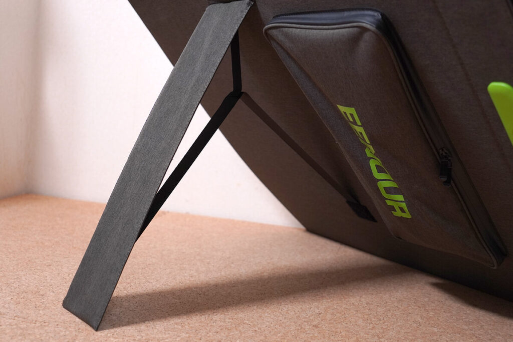 【400Wで9kgは軽すぎ】EENOUR ソーラーパネル UB-400の使用感レビューとおすすめする理由 | イーノウ | NO REVIEW ...