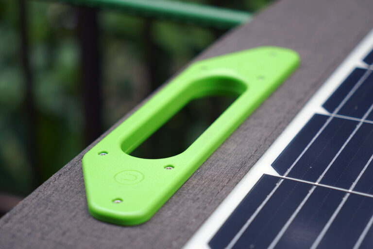 【400Wで9kgは軽すぎ】EENOUR ソーラーパネル UB-400の使用感レビューとおすすめする理由 | イーノウ | NO REVIEW ...